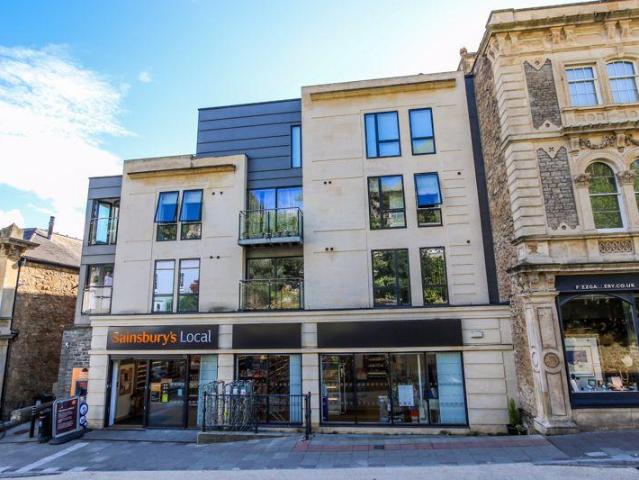 Hill Road, Clevedon 2 bed apartment to rent £1,150 pcm £265 pw