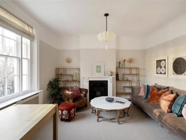 Hill Road, London, NW8 3 bed apartment to rent £6,500 pcm £1,500 pw