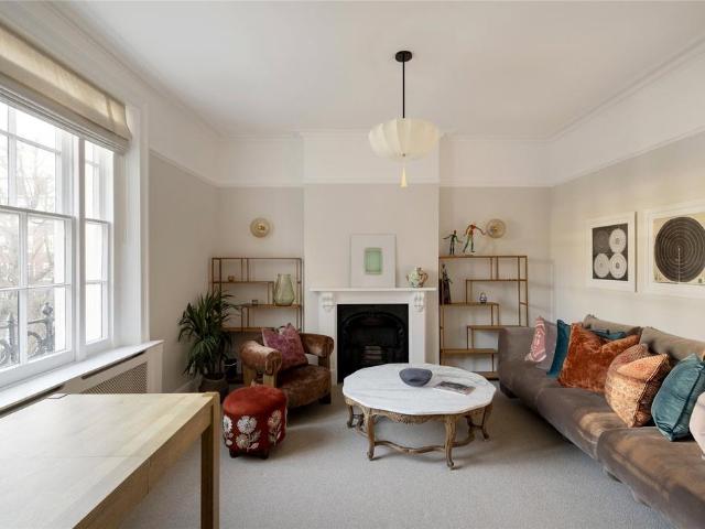 Hill Road, London, NW8 3 bed apartment to rent £7,800 pcm £1,800 pw