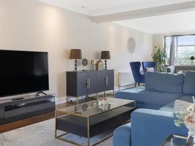 Hill Road, London, HA1 3TU, United Kingdom | 5 bed duplex for rent #139069148 | Rentberry