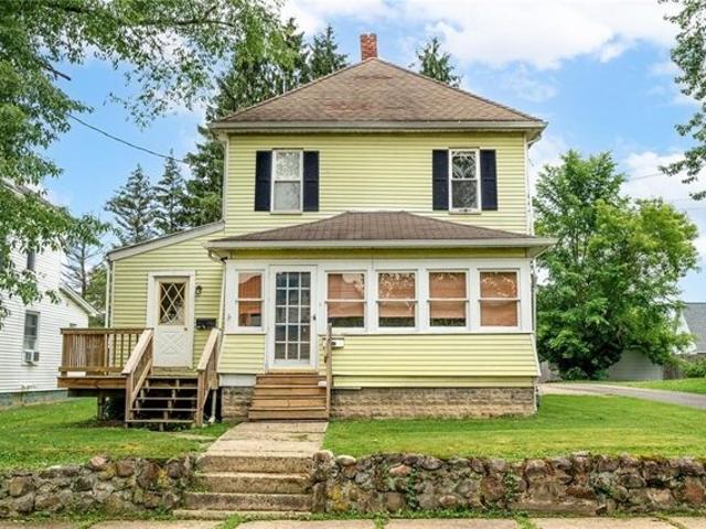 Hill St, Grove City, Home For Sale