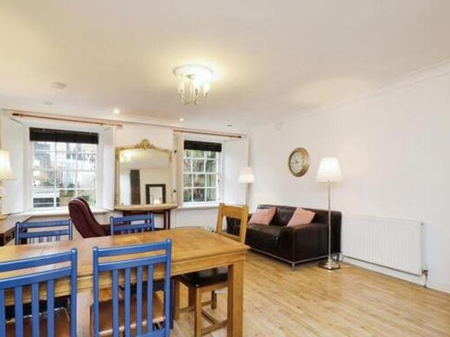 Hill Street, Glasgow, 2 Bedroom Flat