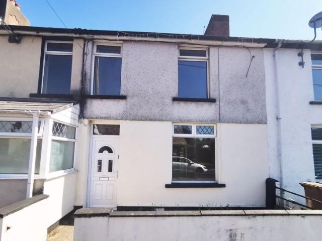 Hill Street, Hengoed CF82, 2 bed terraced house to rent, £975 pcm | PrimeLocation