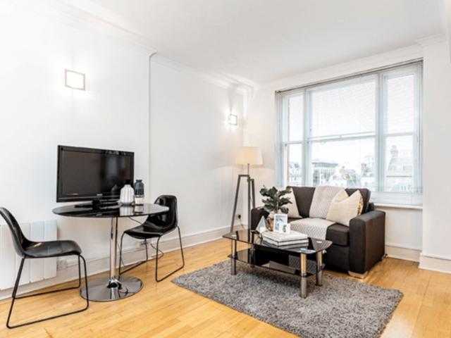 Hill Street, London, W1J Studio to rent £2,817 pcm £650 pw