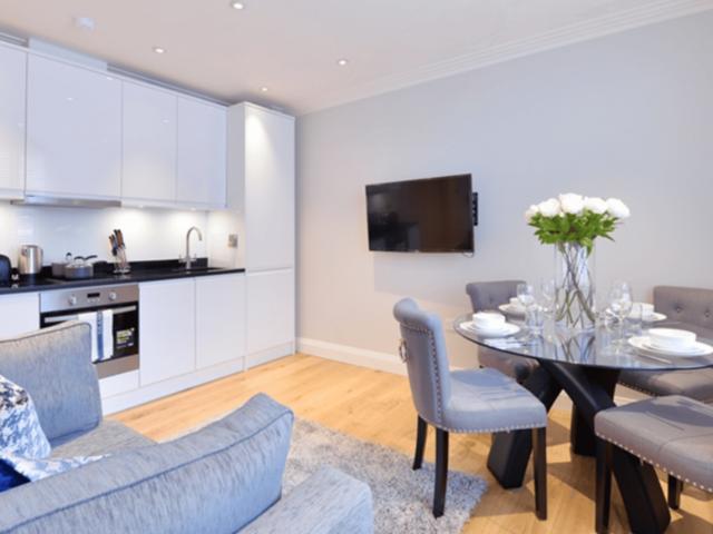 Hill Street, London, W1J 1 bed apartment to rent £3,272 pcm £755 pw