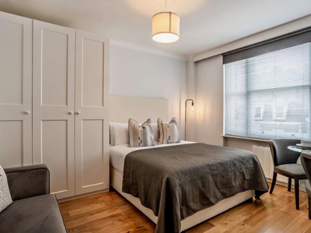 Hill Street, London W1J, 1 bed flat to rent, £2,730 pcm | PrimeLocation