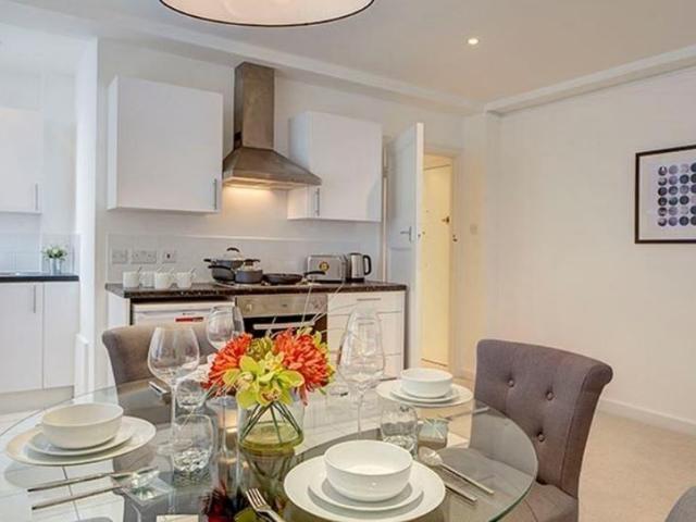 Hill Street, London W1J, 1 bed flat to rent, £3,770 pcm | PrimeLocation