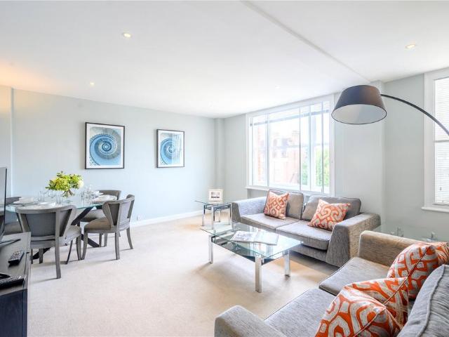 Hill Street, London W1J 2 bed apartment to rent £4,983 pcm £1,150 pw