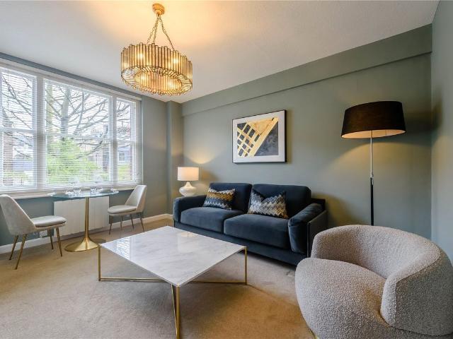 Hill Street, Mayfair, London W1J, 1 bed flat to rent, £3,207 pcm | PrimeLocation