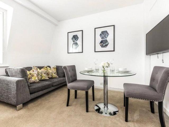 Hill Street, Mayfair, London W1J, Studio to rent, £2,730 pcm | PrimeLocation