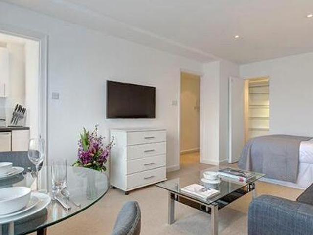 Hill Street, Mayfair, Studio Flat For