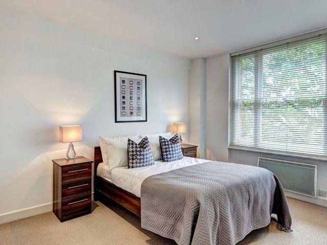 Hill Street, Mayfair W1J, 1 bed flat to rent, £3,857 pcm | PrimeLocation