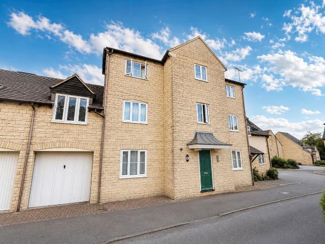 Hill Top View, Chalford, Stroud, Gloucestershire GL6, 1 bed flat to rent, £800 pcm | PrimeLocation