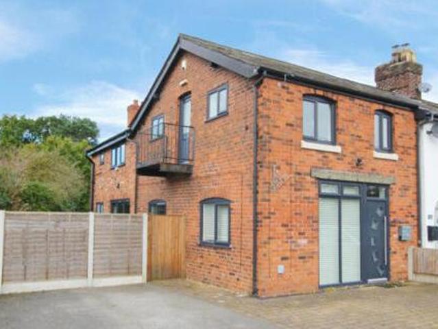 Hill Top Road, Acton Bridge, 3 Bedroom End