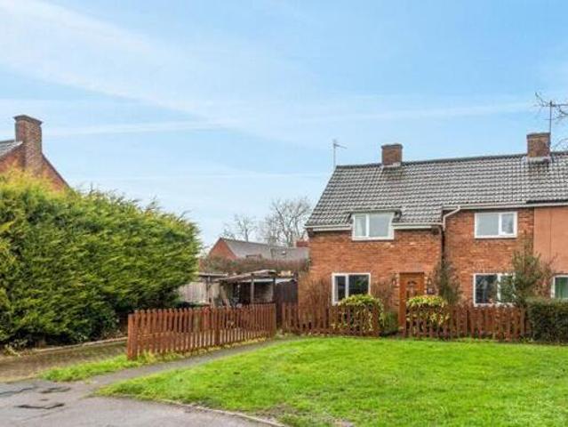 Hill view, Defford, 3 Bedroom End