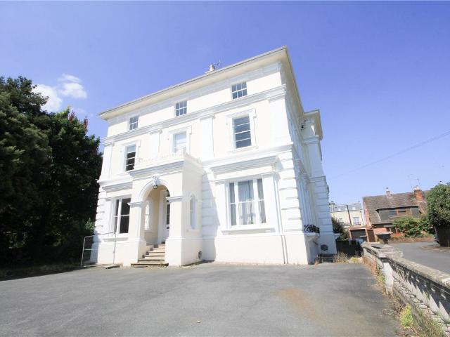 Hillcourt Road, Cheltenham, Gloucestershire GL52, 3 bed flat to rent, £1,900 pcm | PrimeLocation