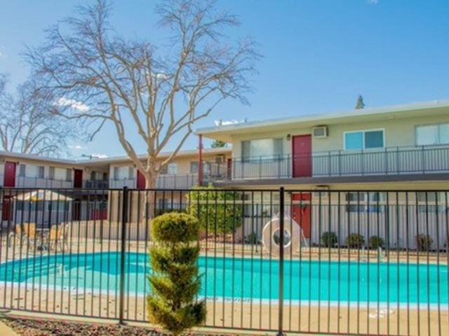 Hillcrest Apartments