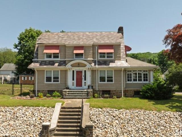 Hillcrest Ave, Naugatuck, Home For Sale