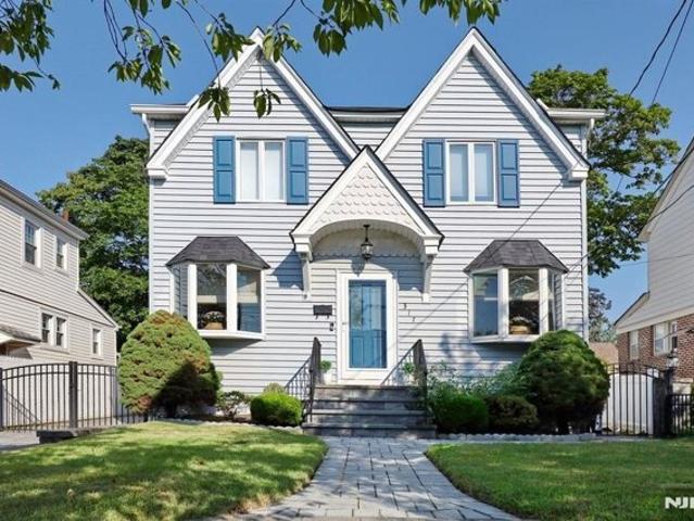 Hillcrest Ave, Wood Ridge, Home For Sale