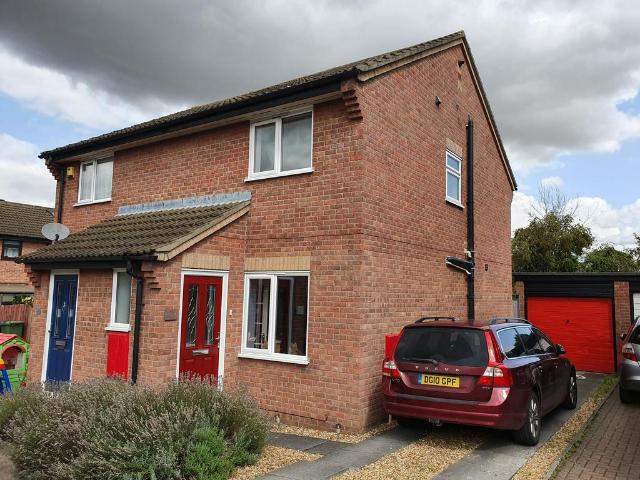 Hillcrest, Bar Hill CB23 2 bed semi detached house to rent £1,295 pcm £299 pw