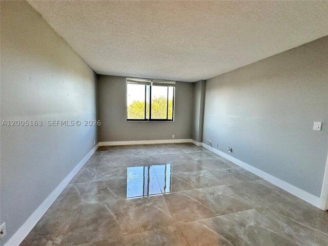 Hillcrest Dr Apt,hollywood, Condo For Sale