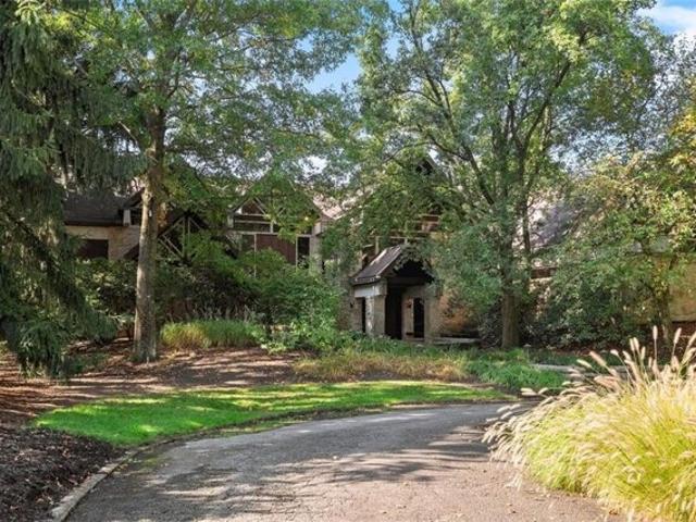 Hillcrest Dr, New Kensington, Home For Sale