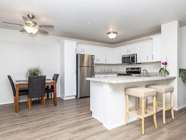 HILLCREST ESTATES 2 BED 2 BATH SPLIT