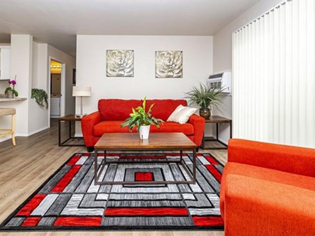 HILLCREST ESTATES 2BED 2 BATH LOWER