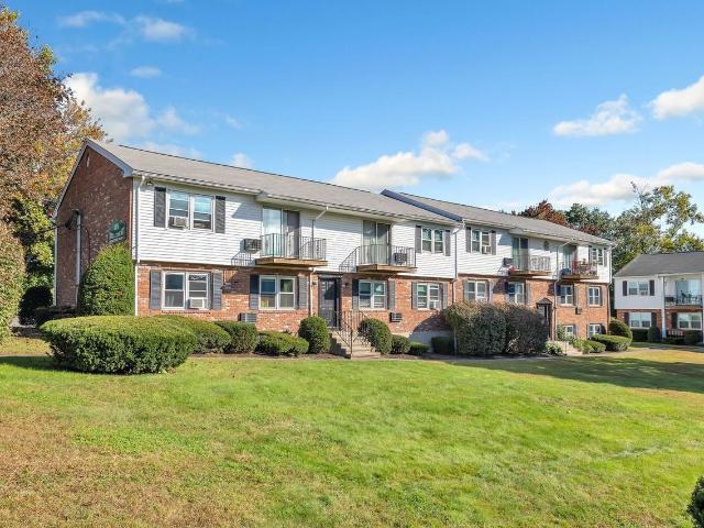 Hillcrest Luxury Condominiums LLC 2 Bedroom Apartment for Rent at 138 Hillcrest Ave, Waterbury, CT 06705