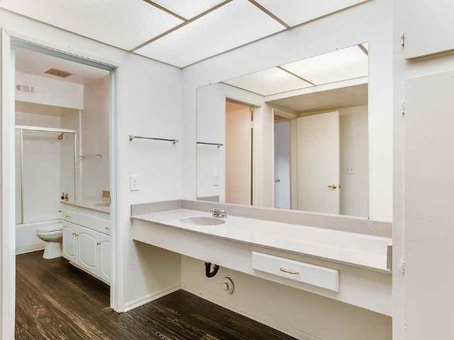 Hillcrest Park 2 Bedroom Apartment for Rent at 1800 W Hillcrest Dr, Newbury Park, CA 91320