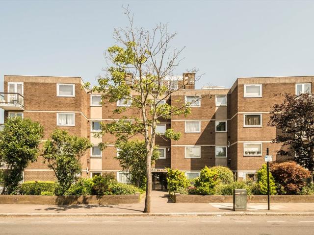 Hillcrest Road, Ealing W5, 4 bed flat to rent, £3,450 pcm | PrimeLocation