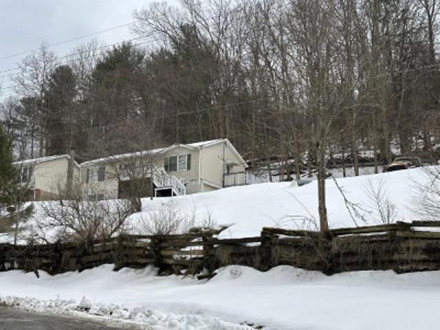 Hillcrest Rd