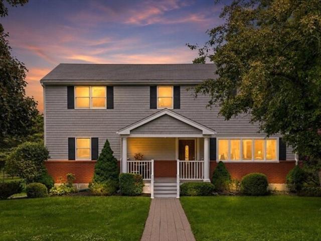 Hillcrest Rd, Bedford, Home For Sale
