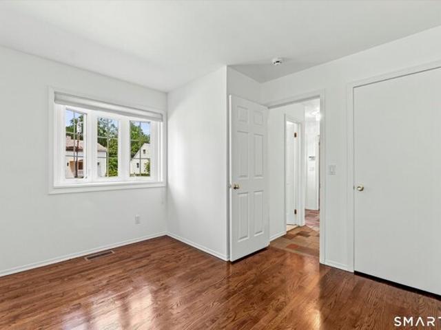 Hillandale Ave, Stamford, Home For Sale