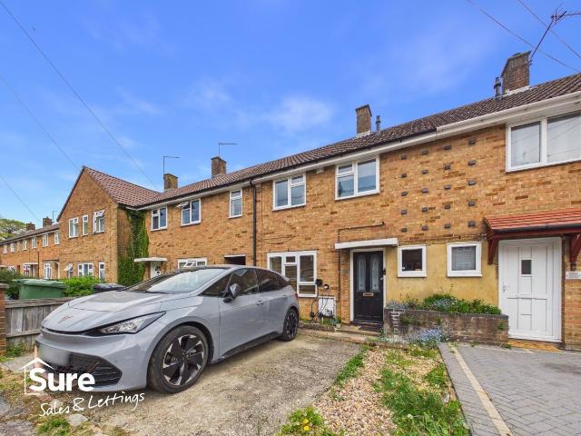 Hillary Road, Hemel Hempstead, Hertfordshire HP2, 3 bed terraced house to rent, £1,900 pcm | PrimeLocation