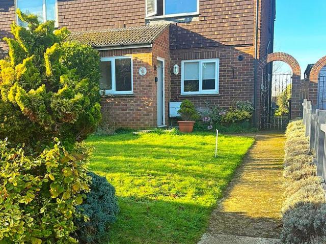 Hillary Road, Penenden Heath, Maidstone, Kent ME14, 3 bed semi detached house to rent, £1,800 pcm | PrimeLocation
