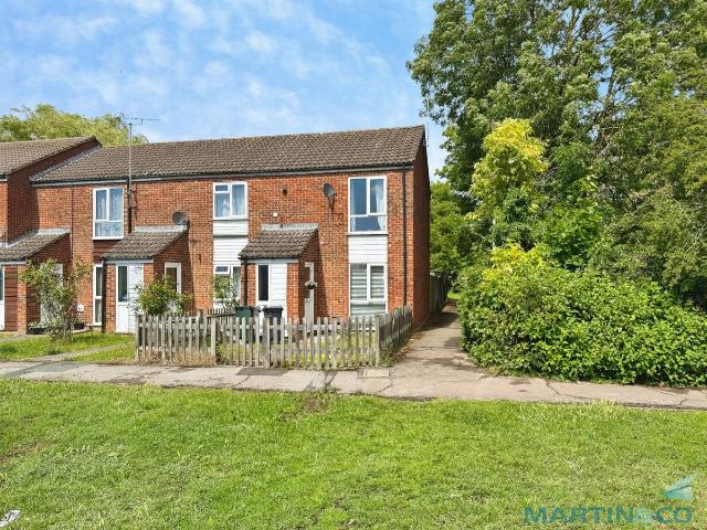 Hillbrow Lane, Ashford TN23, 2 bed end terrace house to rent, £1,200 pcm | PrimeLocation