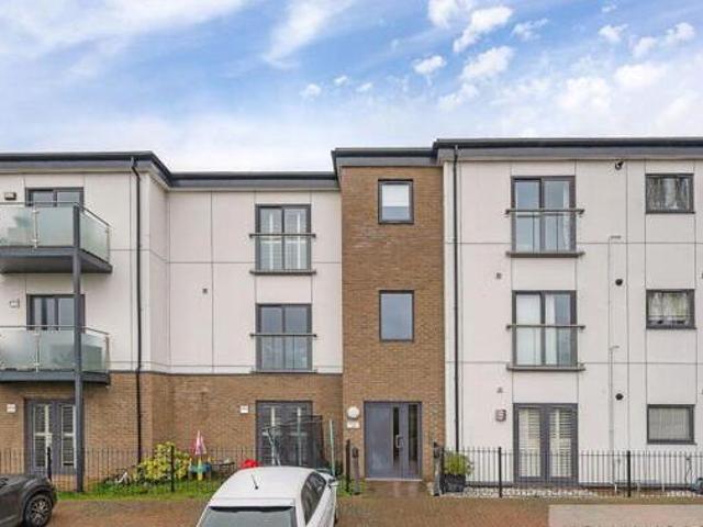 Hillbrow Road, Bromley, 2 Bedroom Flat