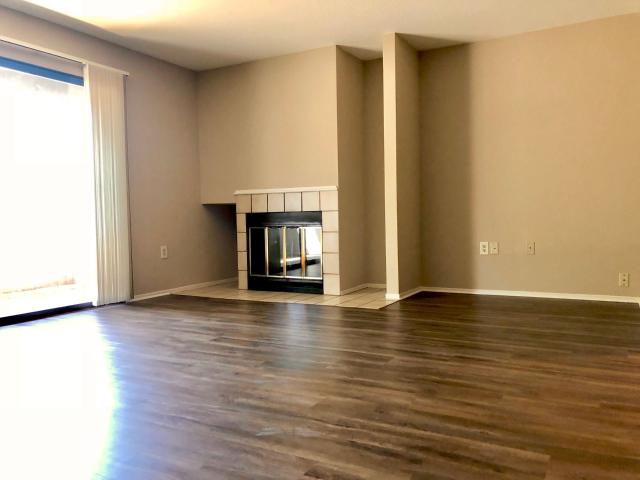 Hillgrove Creek Apartments 2 bed 2 bath