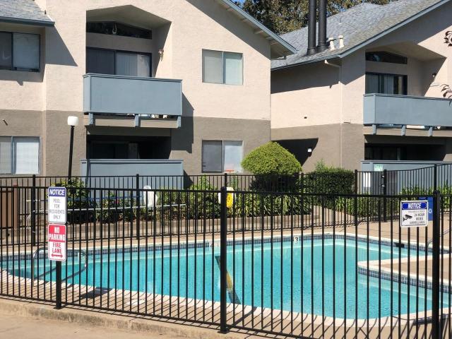 Hillgrove Creek Apartments 2 Bedroom Apartment for Rent at 8633 Fair Oaks Blvd, Carmichael, CA 95608