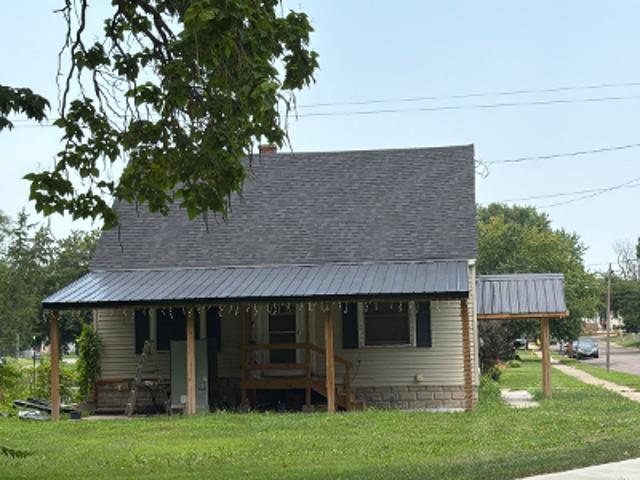 Hilldale Ave