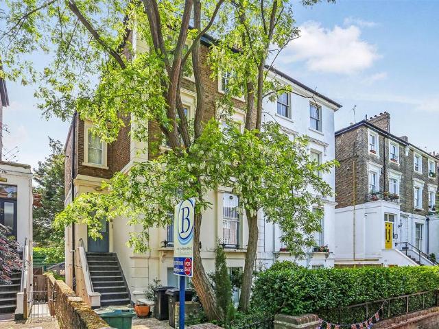 Hilldrop Road, London 2 bed flat to rent £2,800 pcm £646 pw