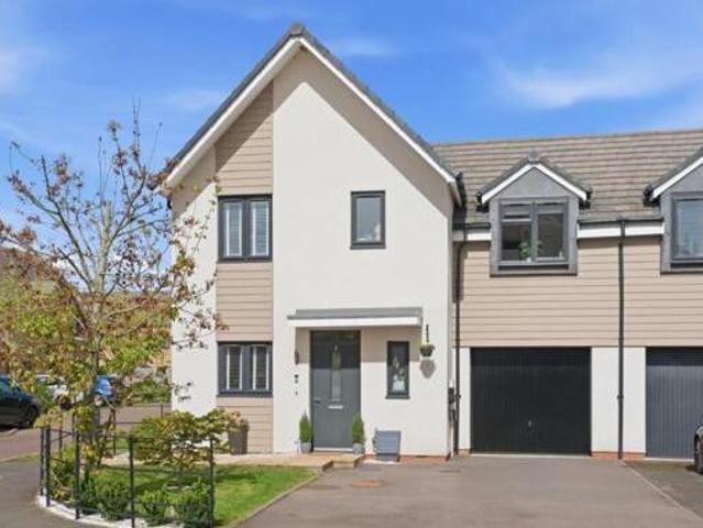 Hillfort Road, Meon Vale, 3 Bedroom Semi detached