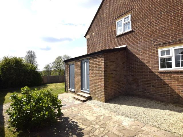Hillfield Road, Dunton Green, Sevenoaks, Kent, TN13
