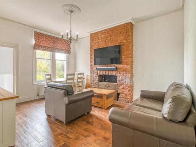 Hillfield Road, London NW6, 2 bed flat to rent, £2,600 pcm | PrimeLocation