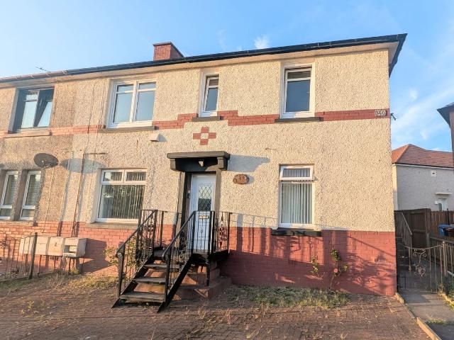 Hillhouse Road, Hamilton ML3, 2 bed flat to rent, £850 pcm | PrimeLocation