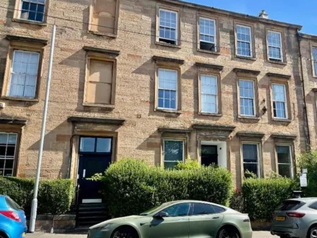 Hillhead Primary School, University Avenue, Glasgow, G12 8LX, United Kingdom | 4 bed apartment for rent #167385503 | Rentberry