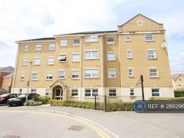 Hillingdon, Uxbridge, UB8 2 bed flat to rent £1,600 pcm £369 pw