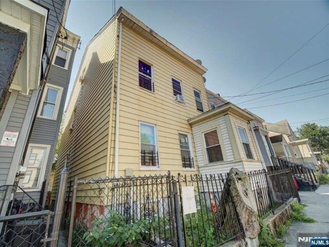 Hillman St, Paterson, Home For Sale