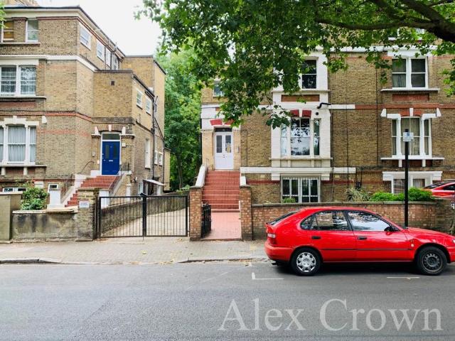 Hillmarton Road, Caledonian Road Studio to rent £1,395 pcm £322 pw